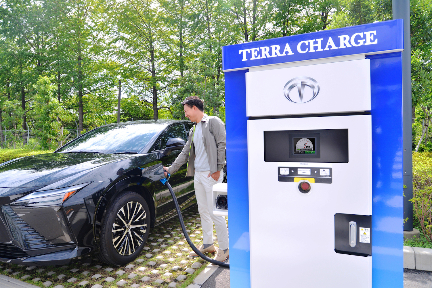 テラモーターズ、150kW充電器を都内1000ヵ所に無料設置へ - オルタナ